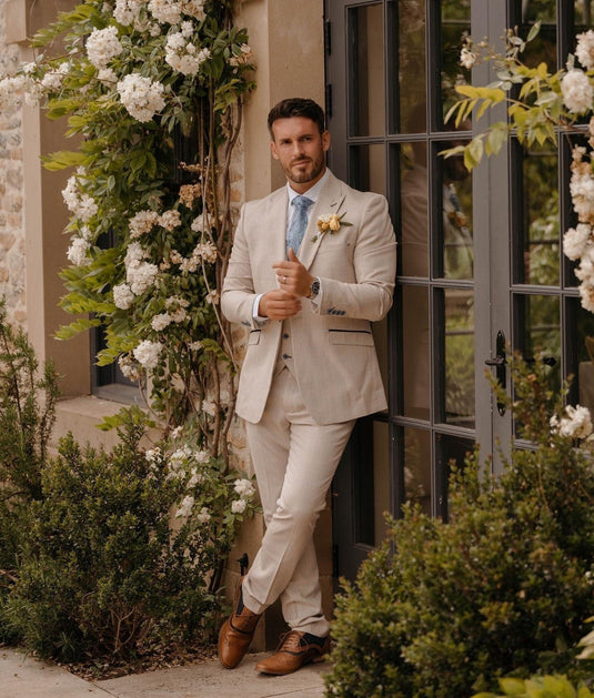 Menz Suits | Explore Men's Suits & Formal Menswear for Every Occasion